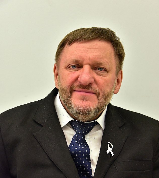Sławomir Jan Piechota- Fact-Check. Politycy pod kontrolą!